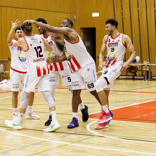 Les Lions de Genève en demi-finale contre Fribourg