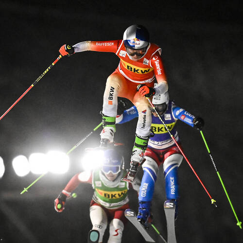 Fanny Smith à nouveau quatrième, Ryan Regez blessé