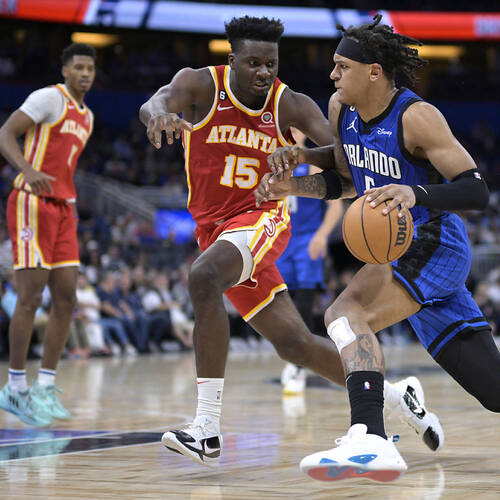 Un grand Clint Capela à Orlando