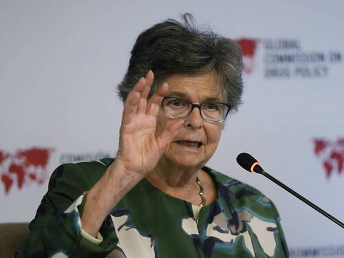Doctorat honoris causa de l'Université de Berne pour Ruth Dreifuss