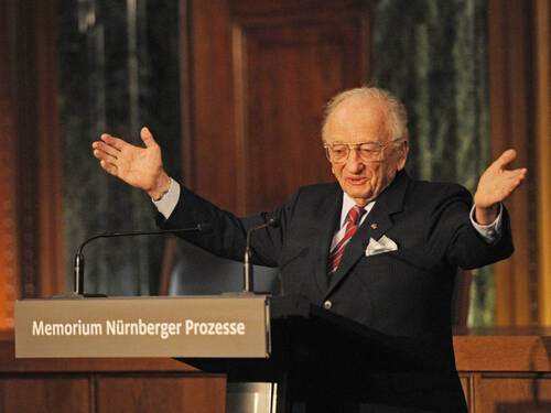 Le dernier des procureurs de Nuremberg est décédé à 103 ans